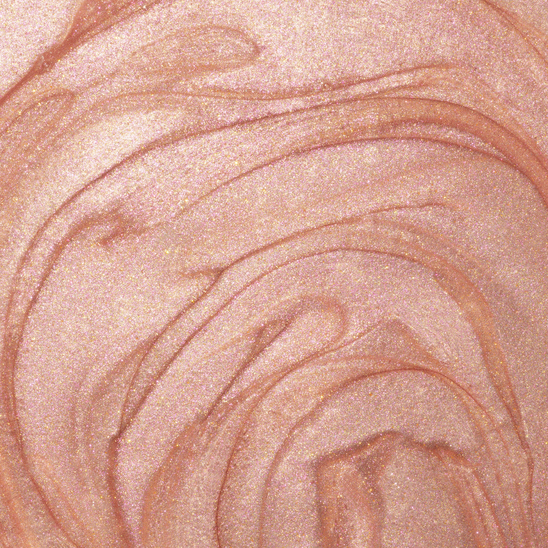 Super Lustrous™ Glimmer Lip Gloss | Revlon